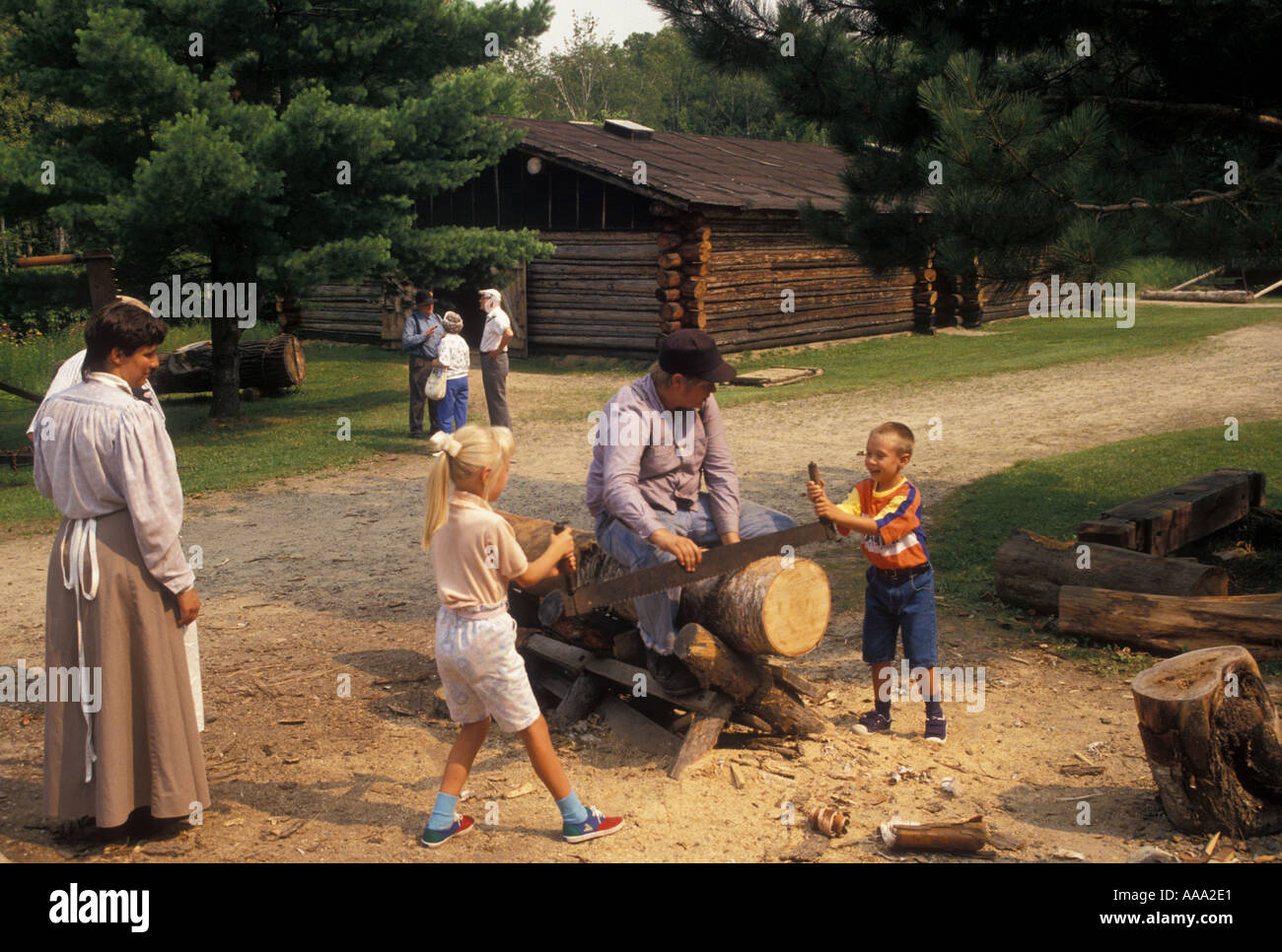 Logging in minnesota hi-res stock photography and images - Alamy