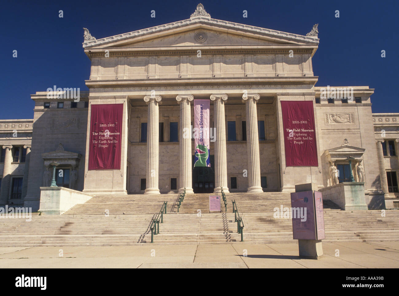 Chicago field museum hi-res stock photography and images - Alamy
