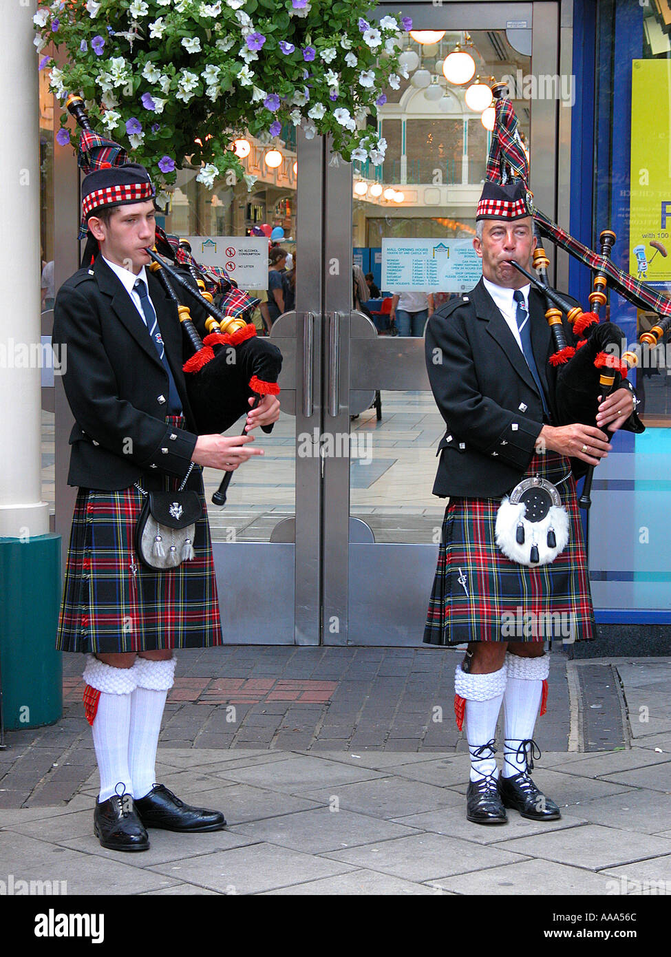 Scottish bagpipe players Stock Photo - Alamy