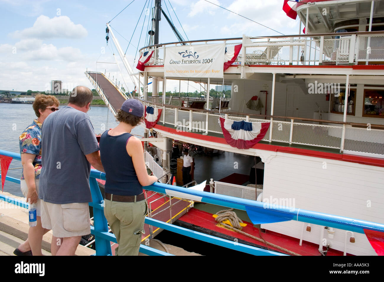 Sightseers checking out the historic Delta Queen steam powered ...