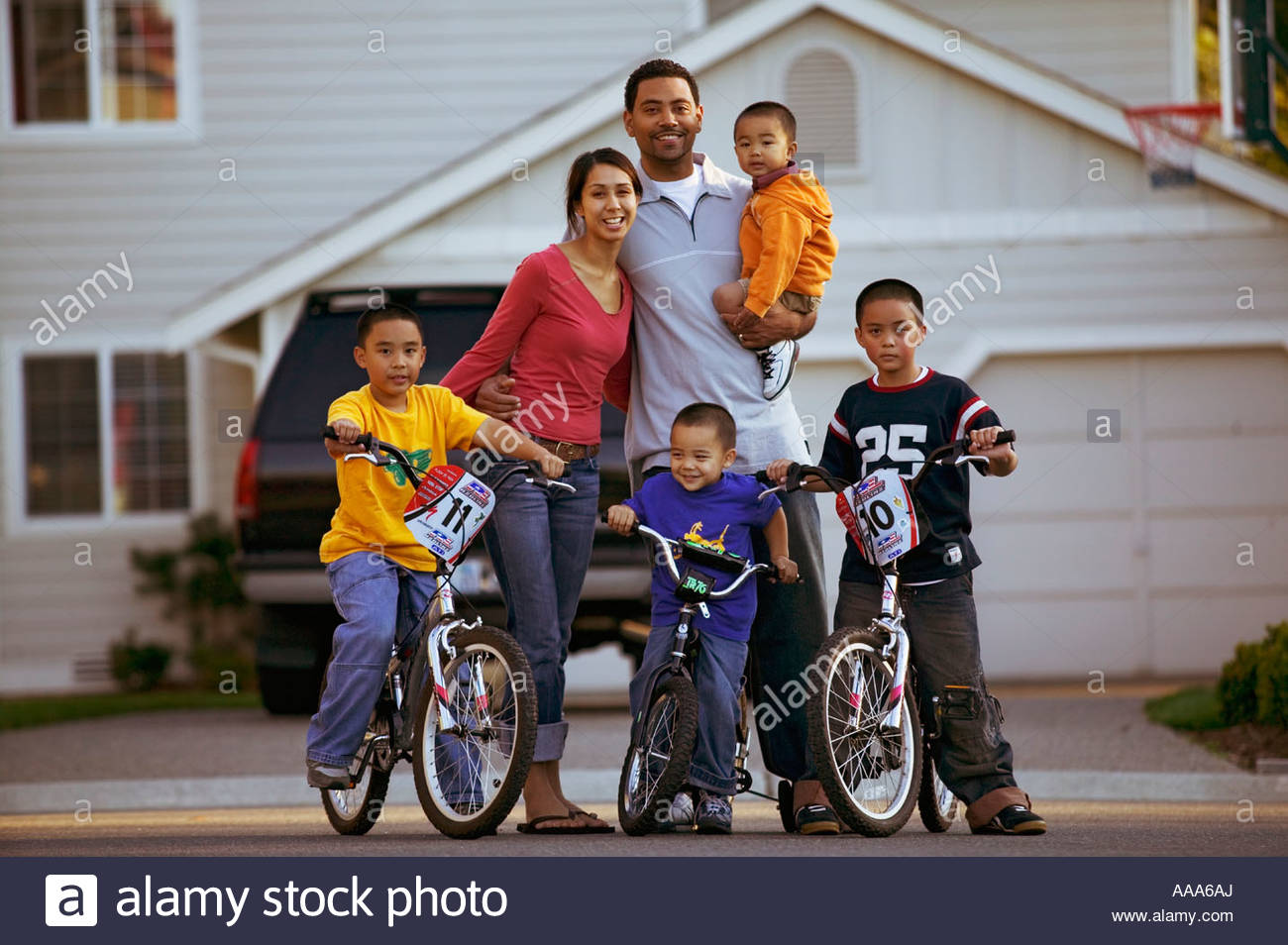 Multicultural Family Stock Photos & Multicultural Family Stock Images ...