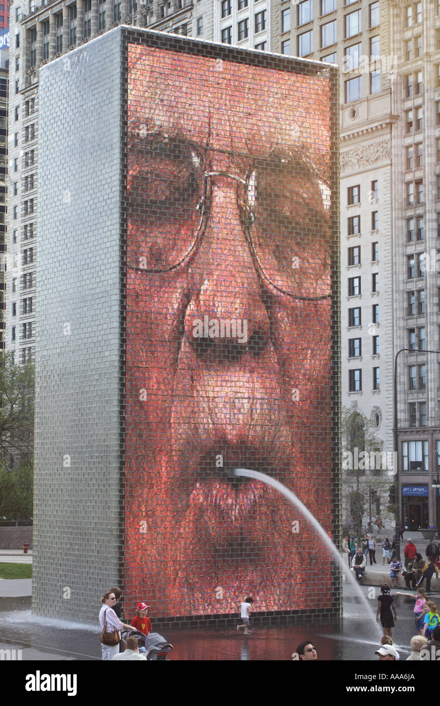 Modern Visual Art at Milenium Park Chicago Stock Photo - Alamy