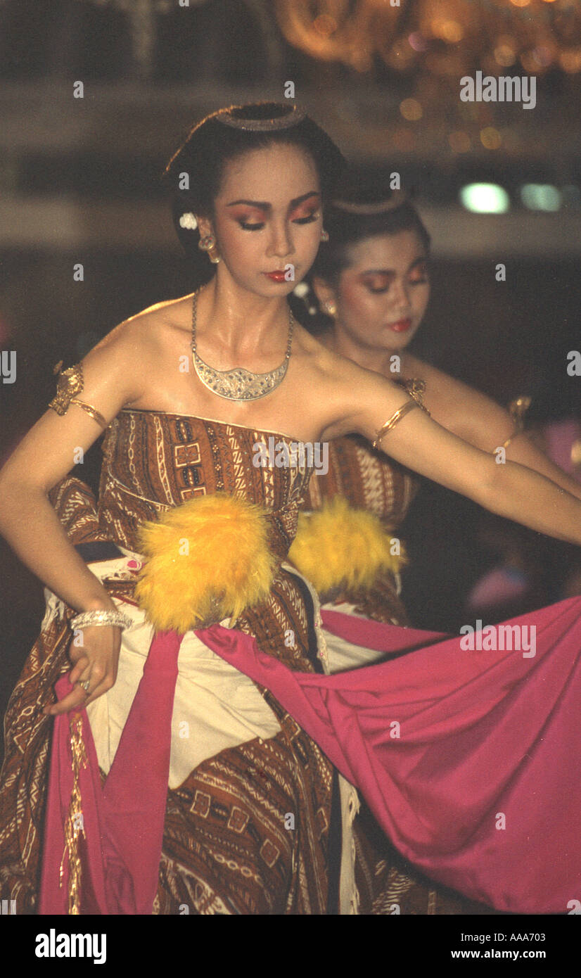 Indonesia Java Javanese Royal court dancer peforming the bedoyo dance ...