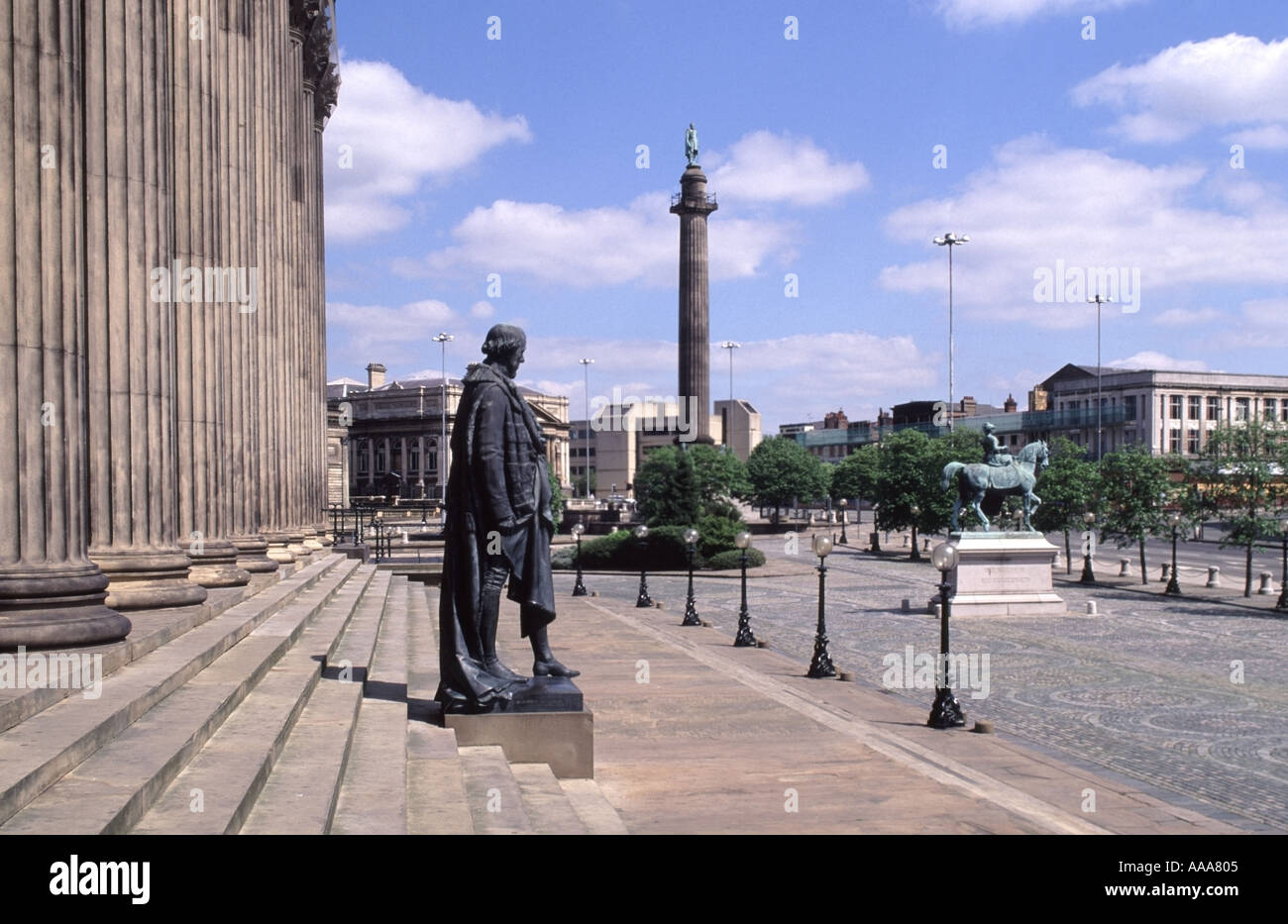 Liverpool the steps of the Neo Classical St Georges Hall and Plateau ...