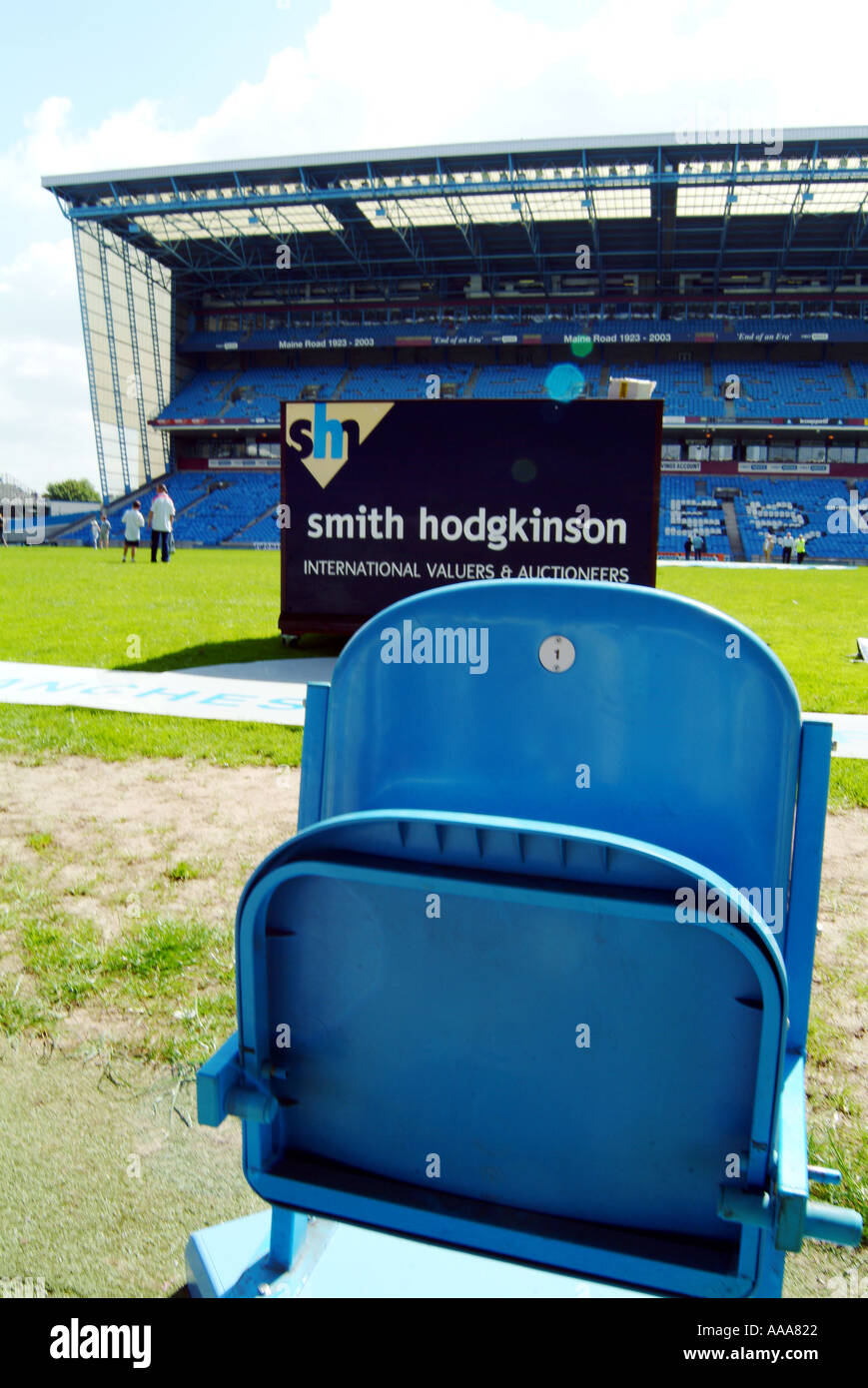 Manchester city stadium demolition hi-res stock photography and images ...