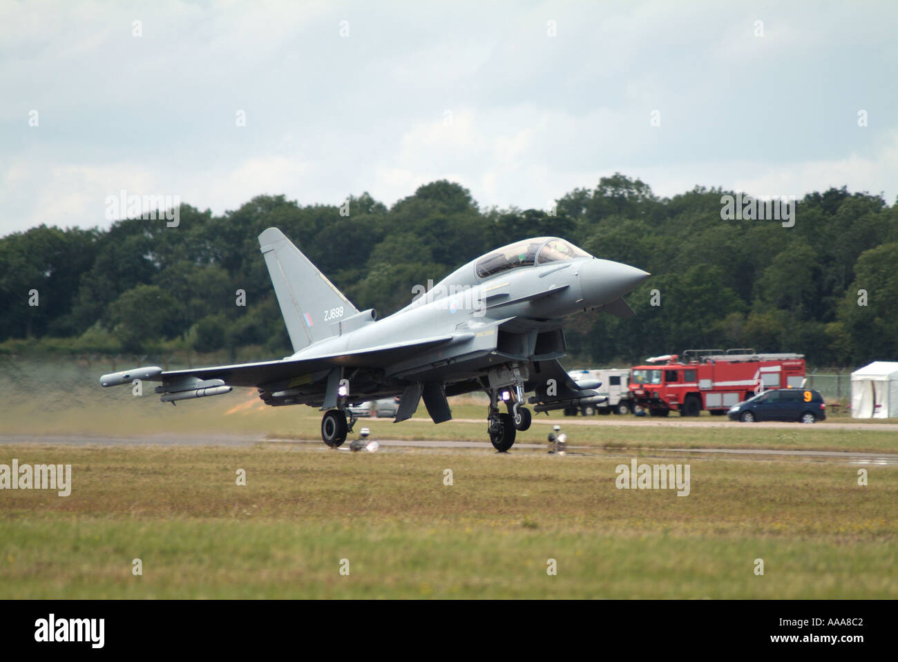 Eurofighter takeoff hi-res stock photography and images - Alamy