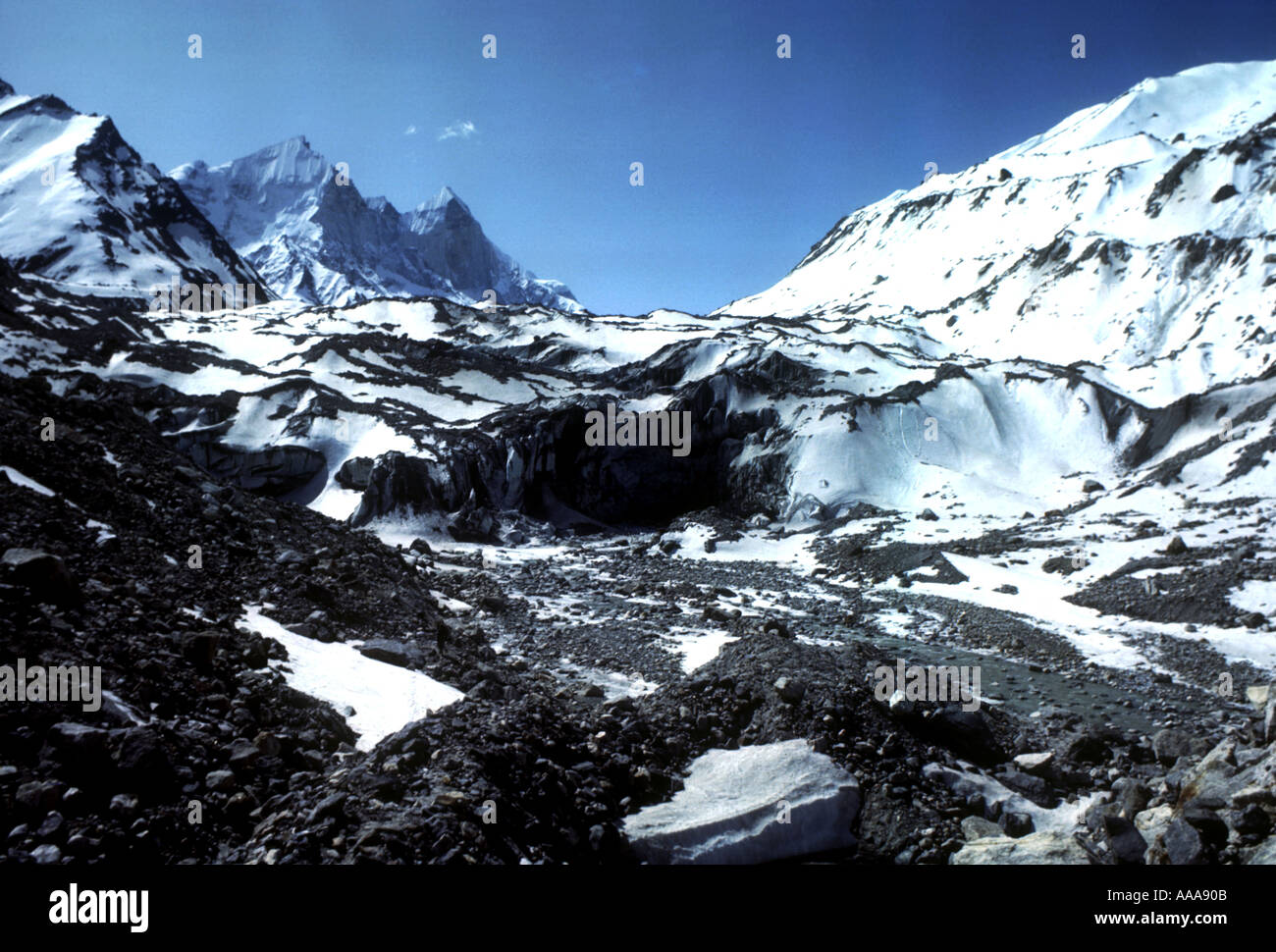 Source of ganges river hi-res stock photography and images - Alamy