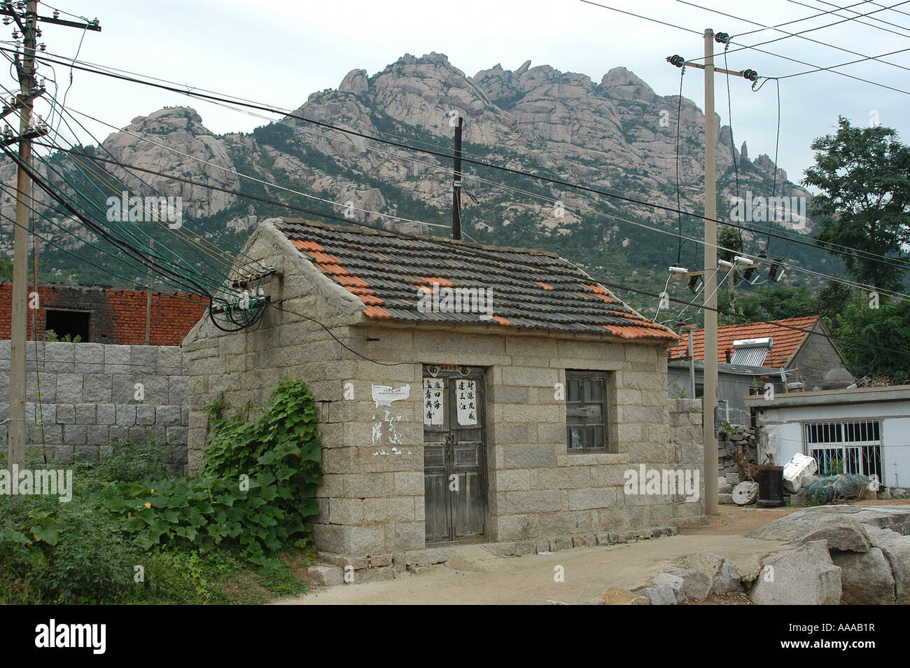Fishermans house family hi-res stock photography and images - Alamy