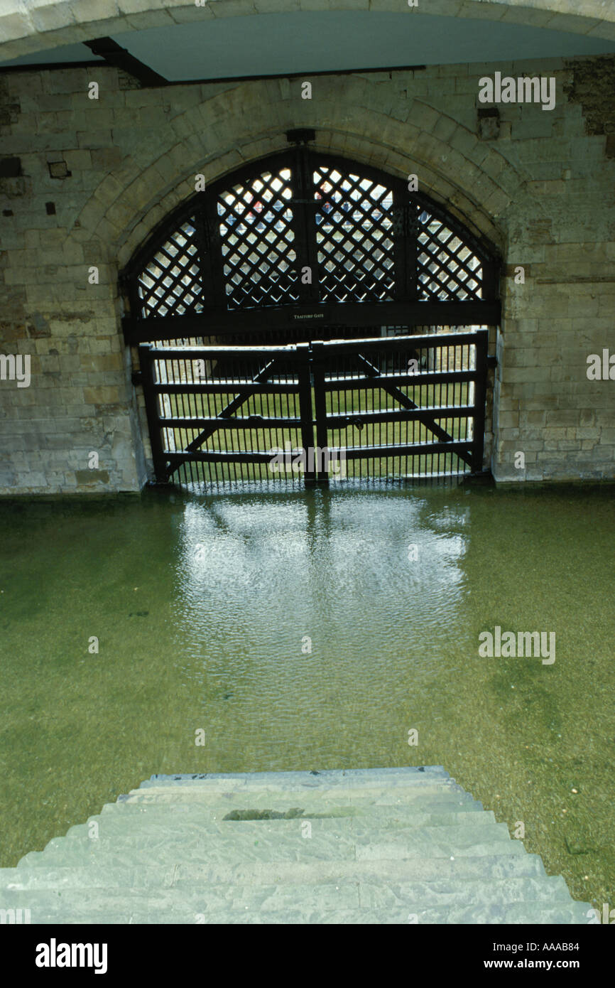 The Traitors Gate entrance to the Tower of London Stock Photo - Alamy