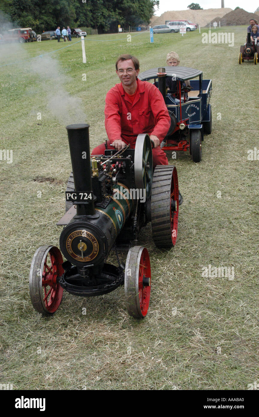 Model steam traction engine on display at the Cotswold show Cheltenham ...