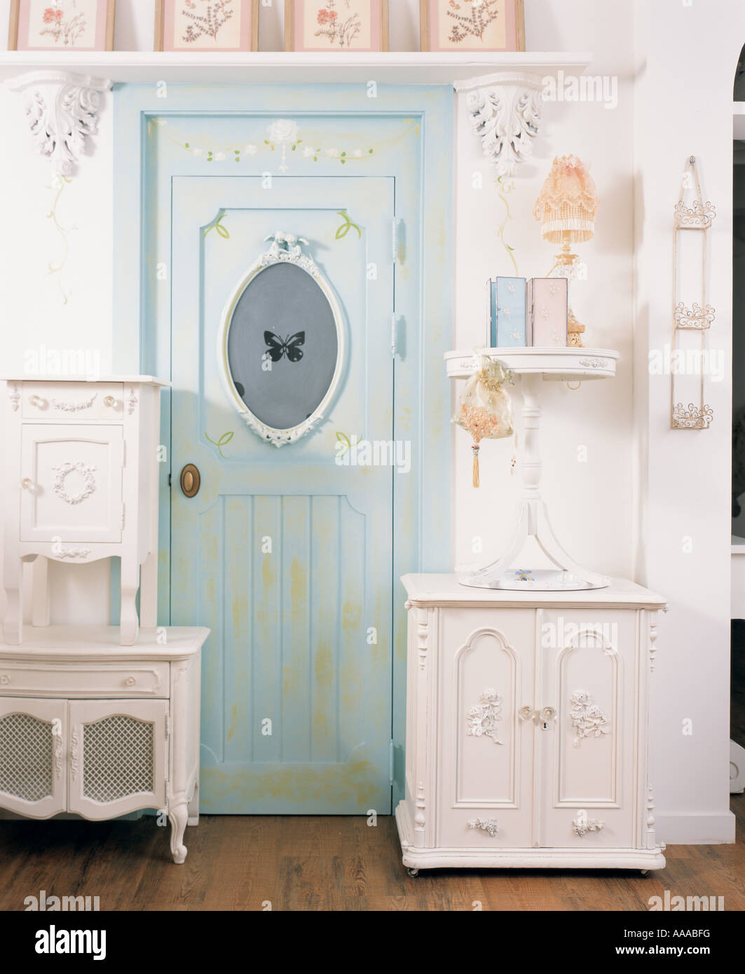 Tone the chest hi-res stock photography and images - Alamy