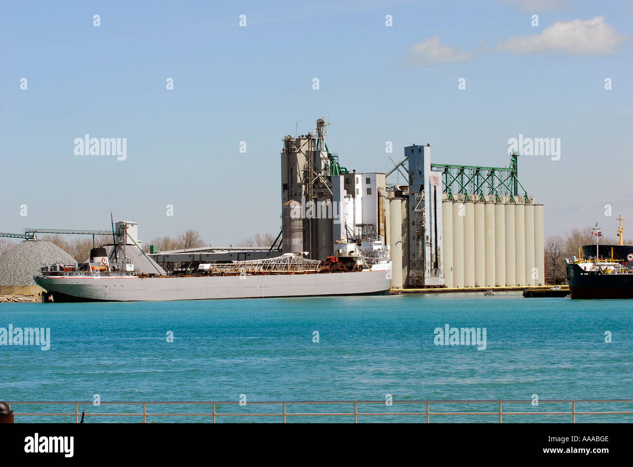 Freighter industry hi-res stock photography and images - Alamy