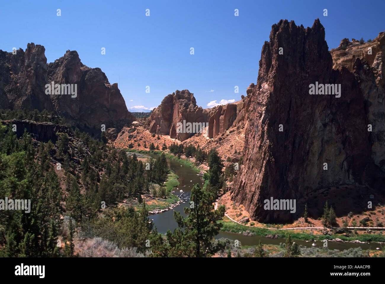 Smith Rock State Park Redmond Oregon OR Stock Photo - Alamy