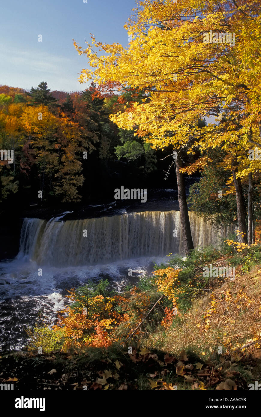 Upp falls High Resolution Stock Photography and Images - Alamy