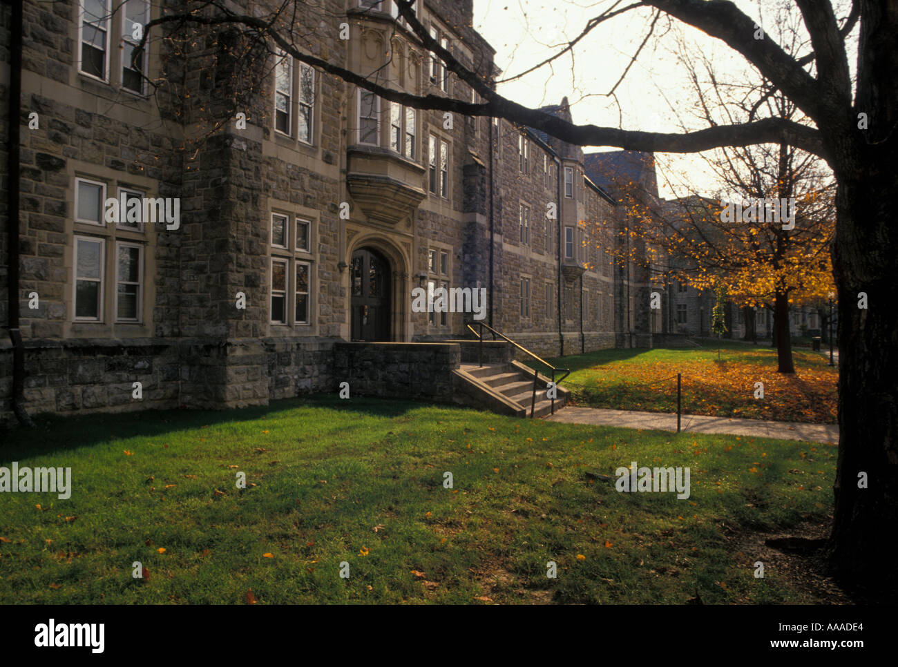 Virginia tech campus hi-res stock photography and images - Alamy
