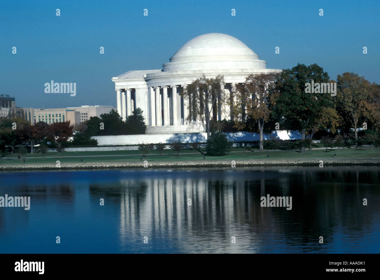 Visit jefferson memorial hi-res stock photography and images - Alamy