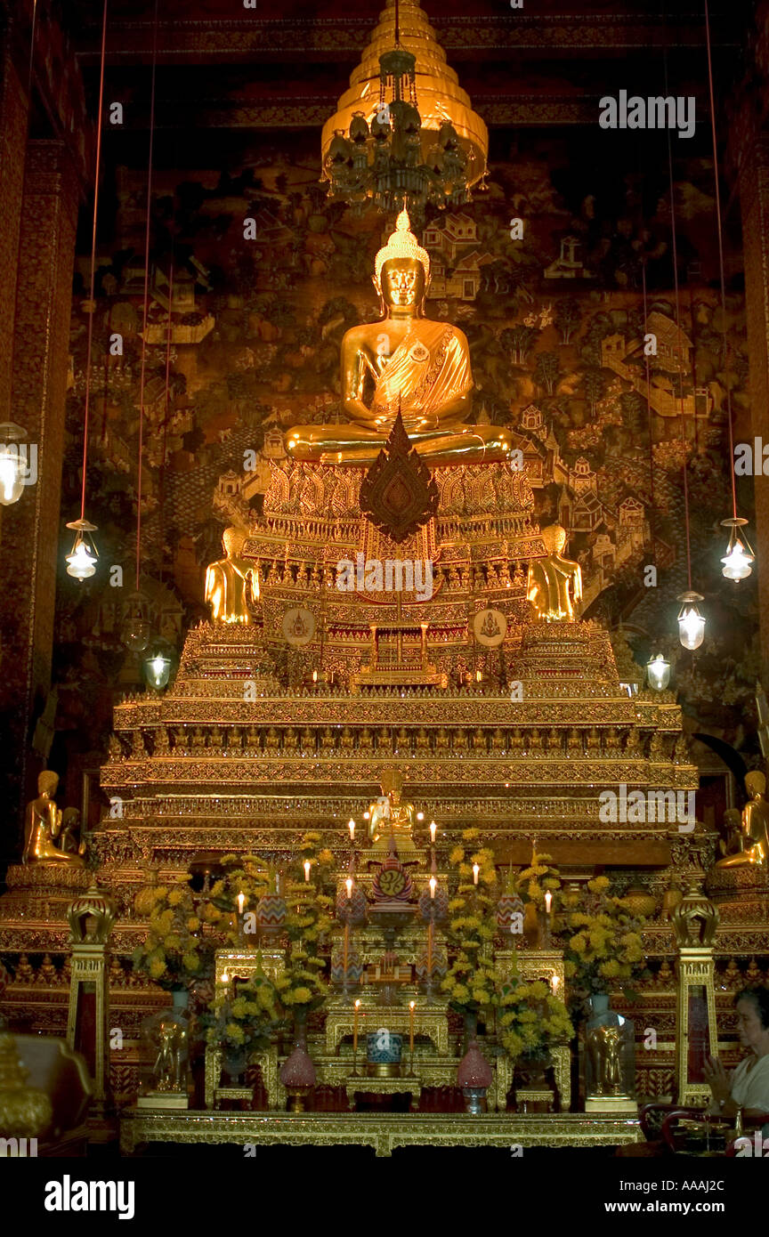 Bangkok grand palace interior hi-res stock photography and images - Alamy