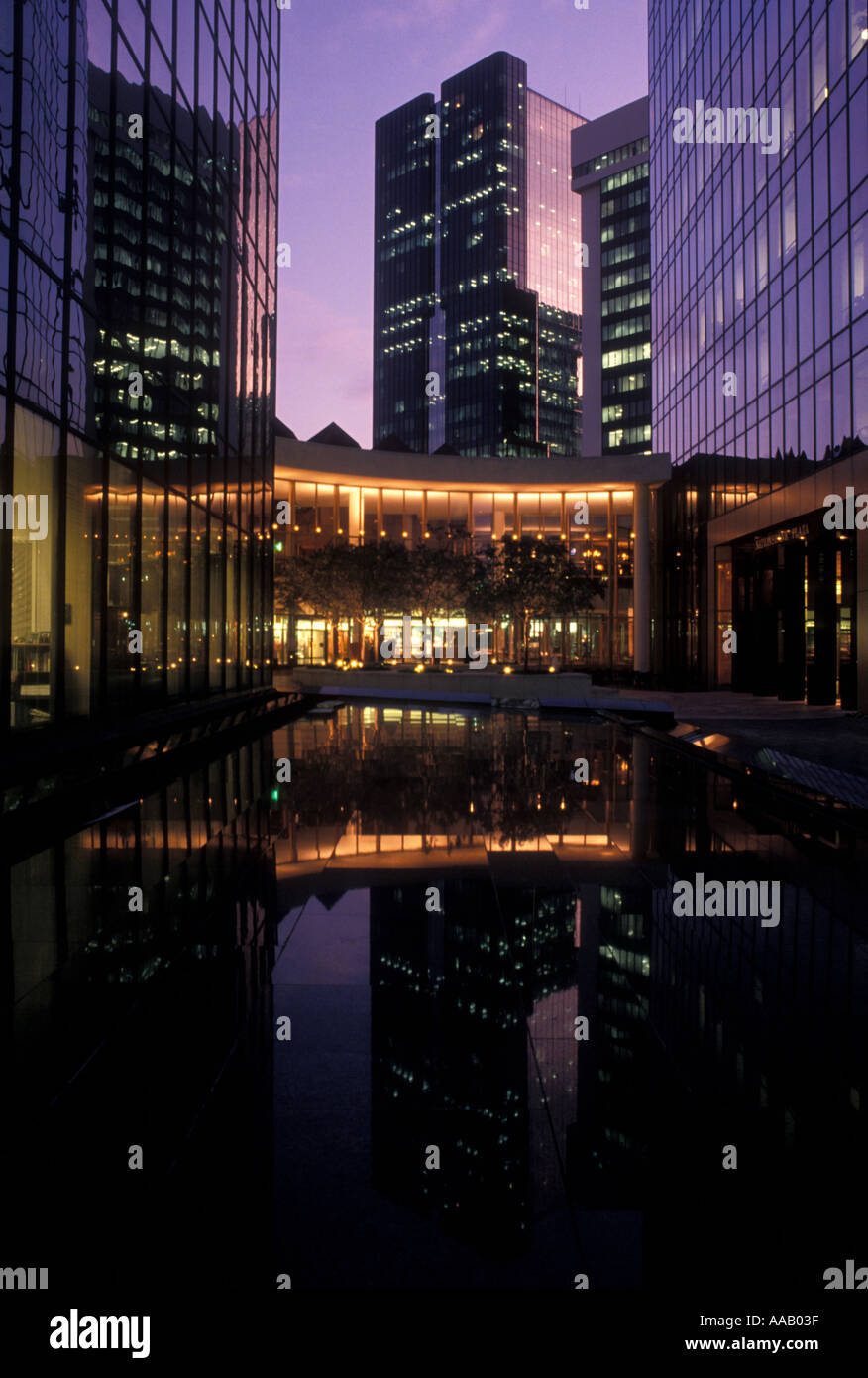 Charlotte nc high rise buildings hi-res stock photography and images ...