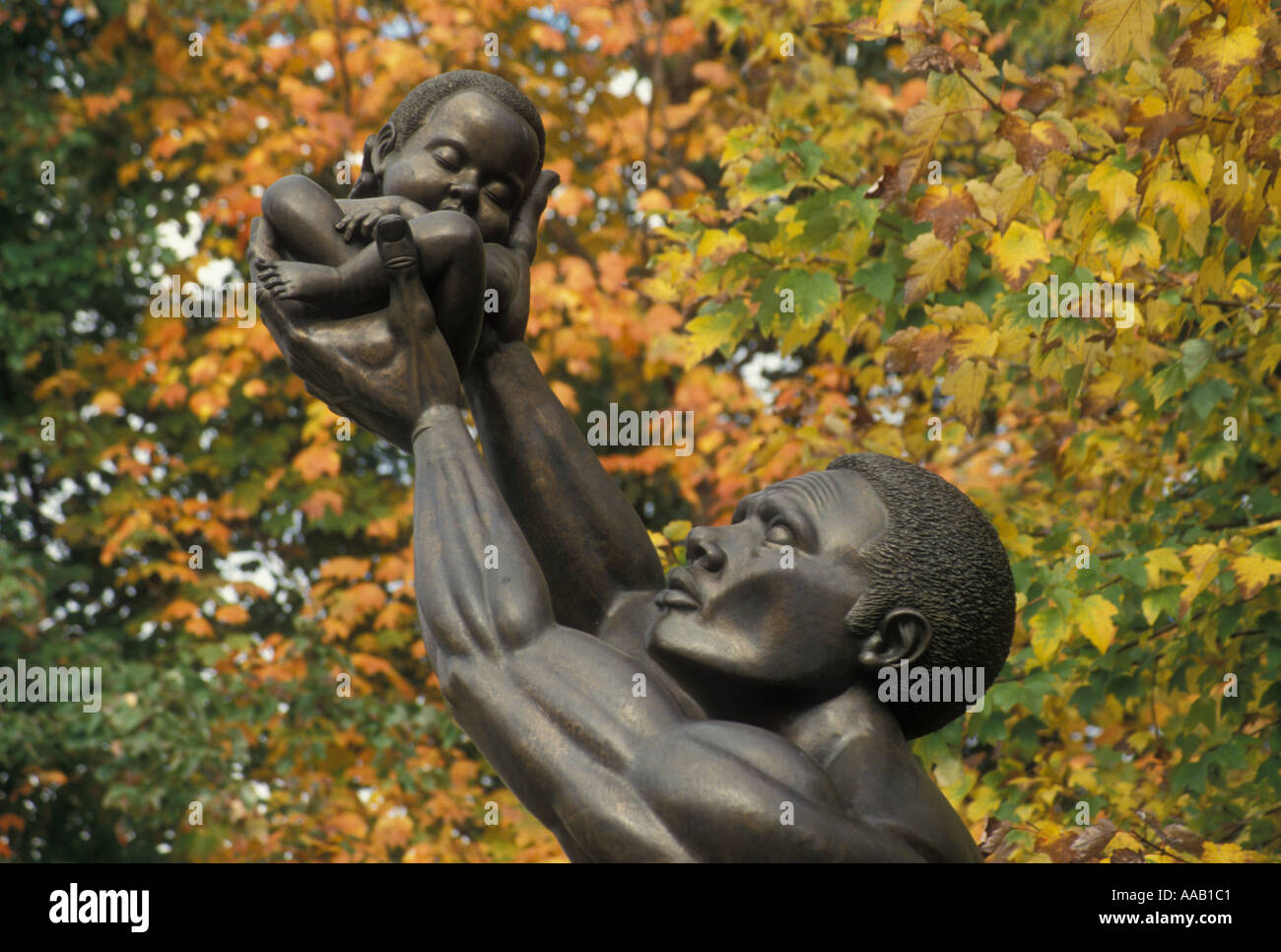 King statue atlanta hi-res stock photography and images - Alamy