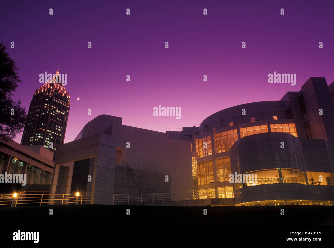 Ibm tower atlanta hi-res stock photography and images - Alamy