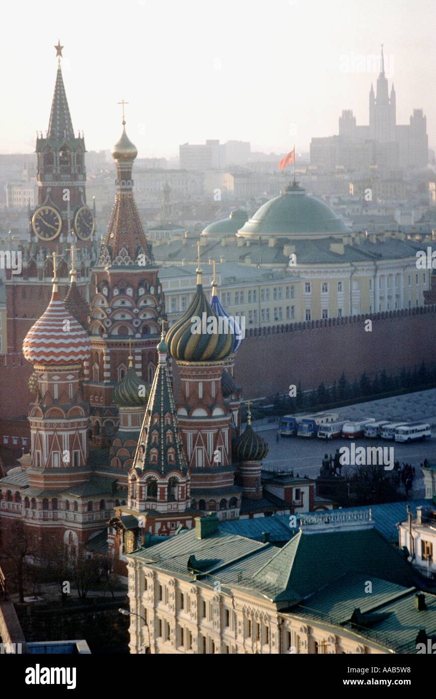 Kremlin aerial view moscow hi-res stock photography and images - Alamy