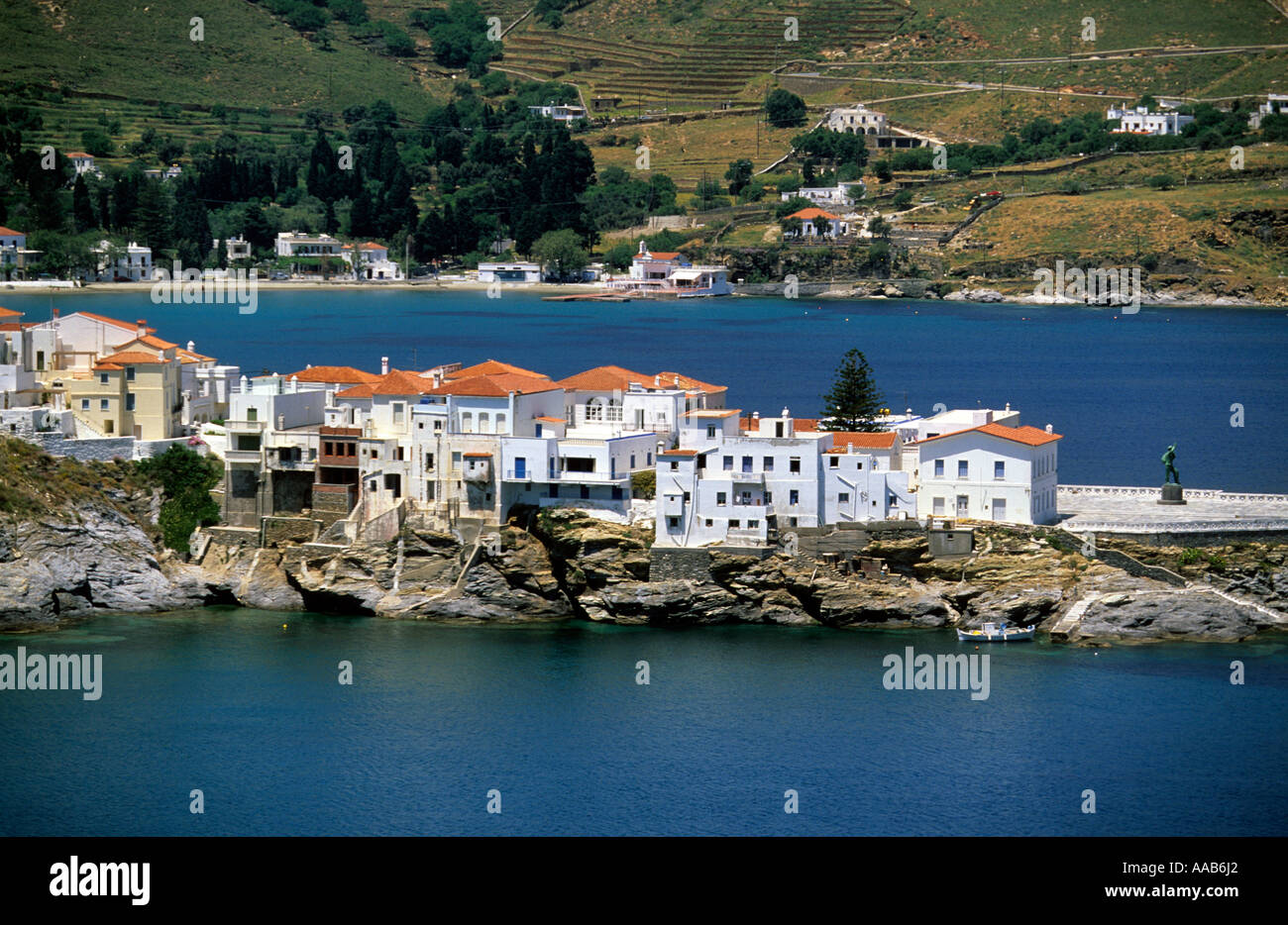 GREECE NORTHERN CYCLADES ANDROS ISLAND A VIEW OF ANDROS TOWN Stock ...
