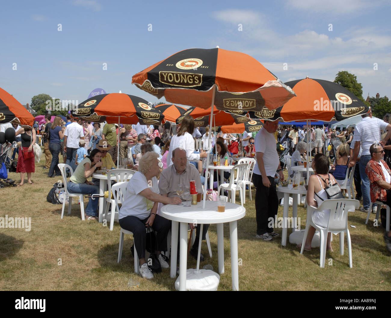 Wimbledon fair hi-res stock photography and images - Alamy