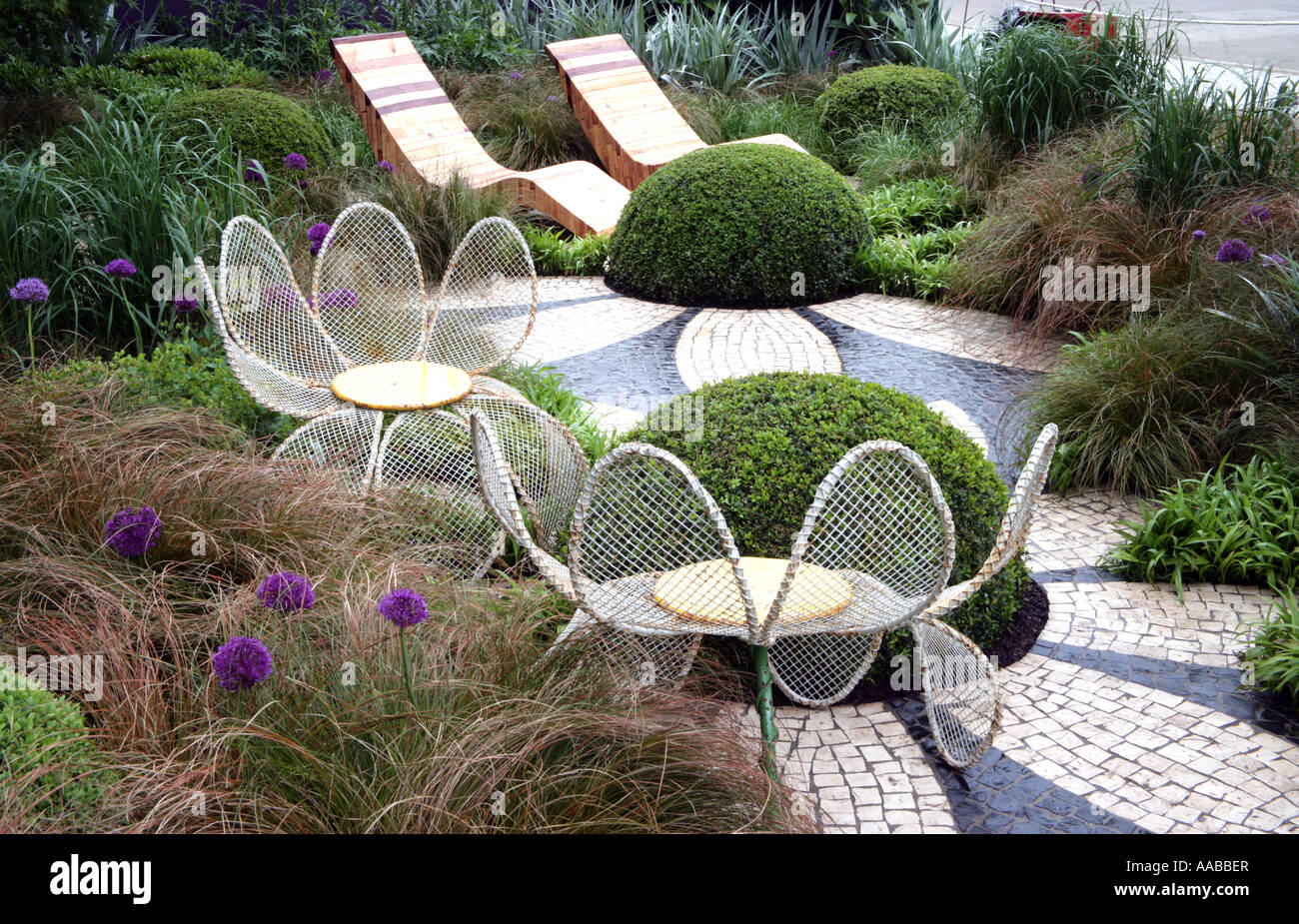Diarmuid gavin chelsea garden hi-res stock photography and images - Alamy