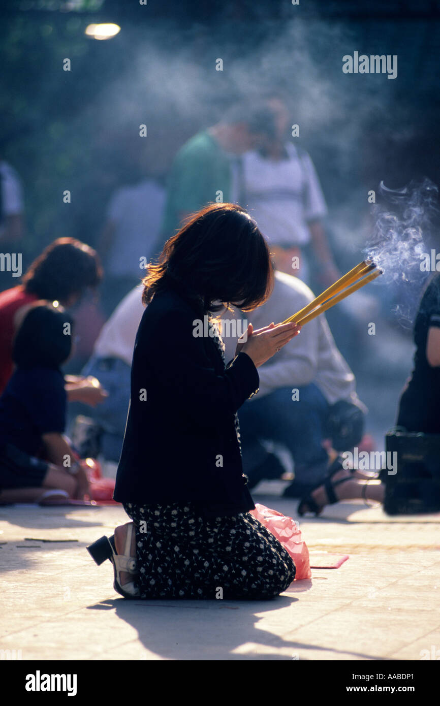 Chinese offering at temple, Hong Kong, SAR, China Stock Photo - Alamy