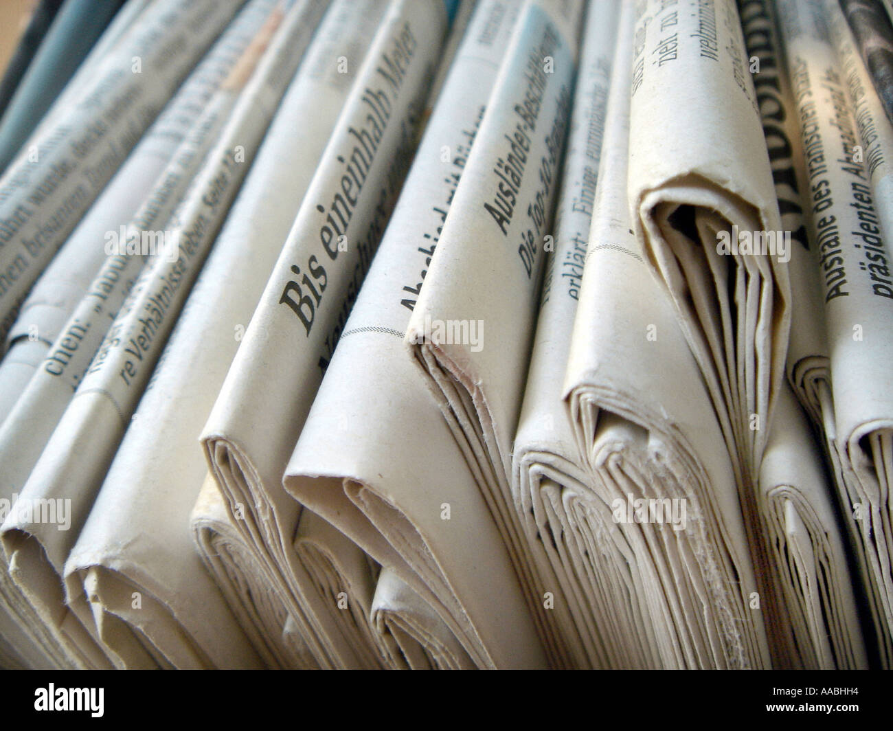 old newspaper paper pack Stock Photo - Alamy
