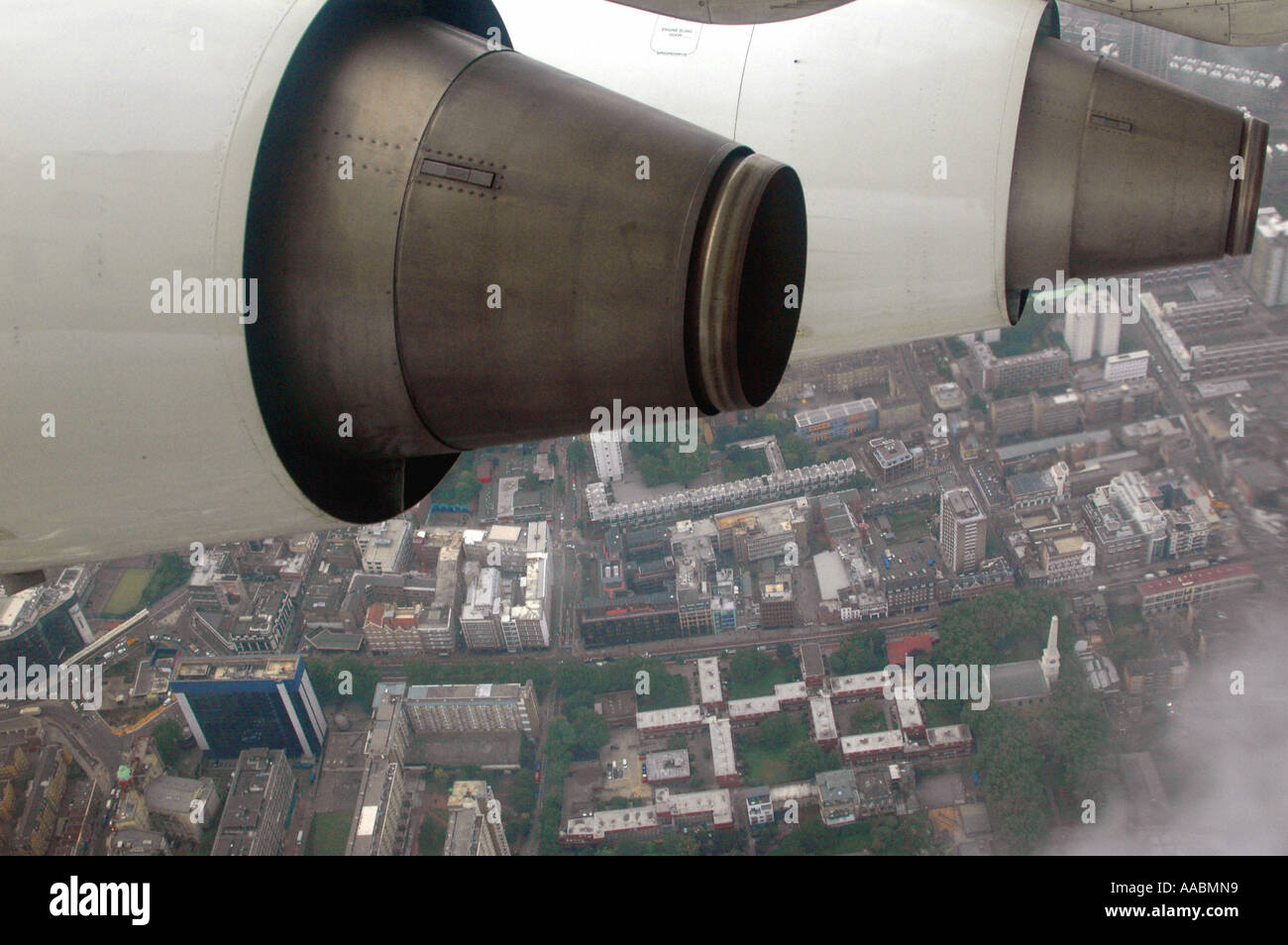 Aerial view dynamic aircraft hi-res stock photography and images - Alamy