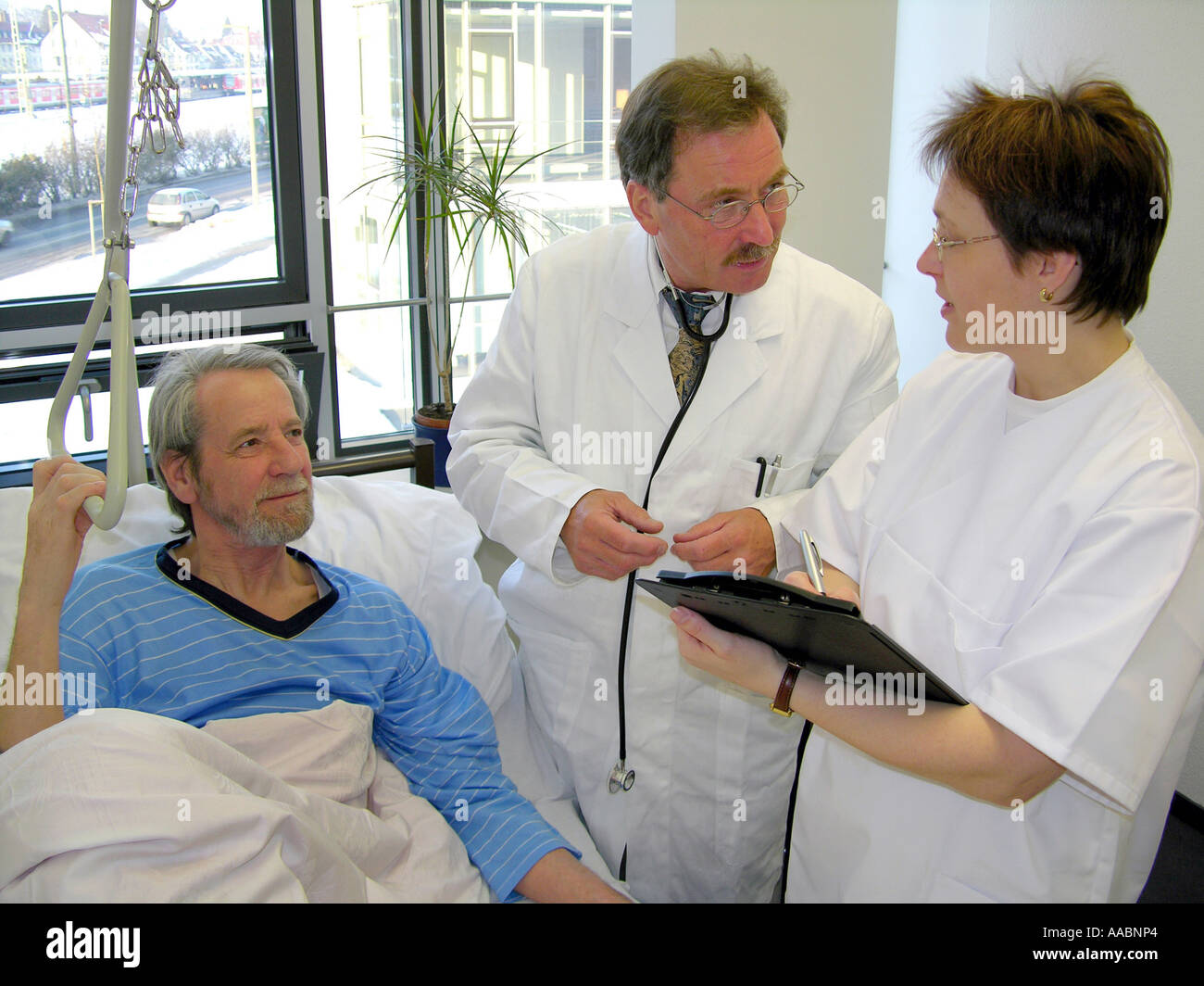 doctor's visit at hospital Stock Photo - Alamy