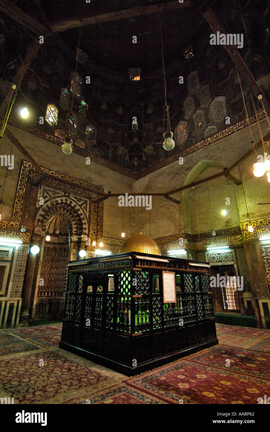 Mosque in Islamic Cairo, around Khan al-Khalili, Cairo, Egypt - HIGH ...
