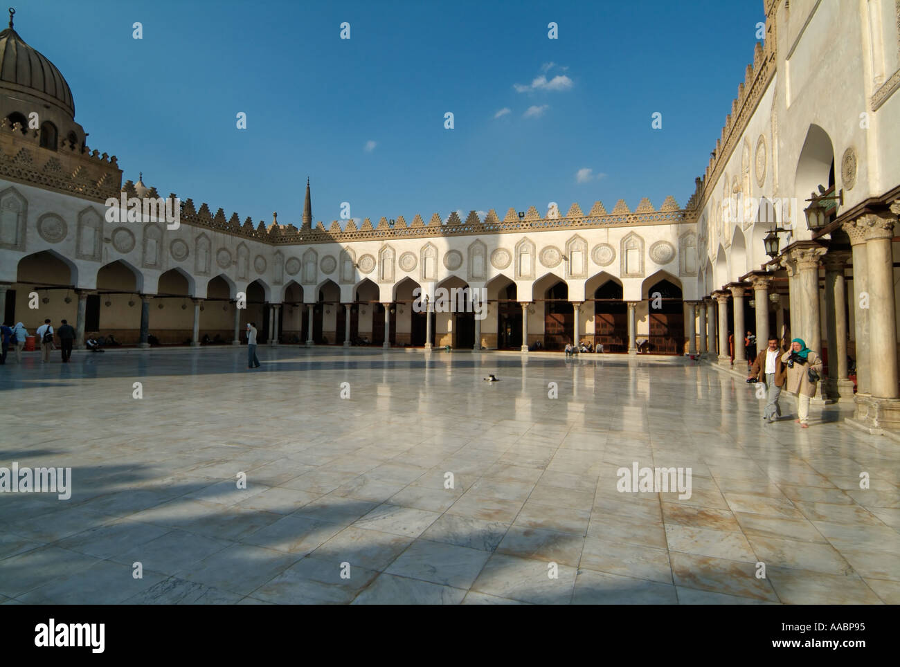 Courtyard of Al-Azhar mosque, Islamic Cairo, Egypt Stock Photo - Alamy
