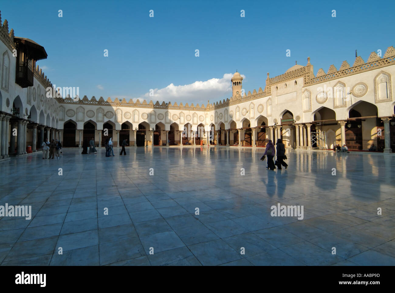 Courtyard of the Al-Azhar mosque, Islamic Cairo, Egypt Stock Photo - Alamy