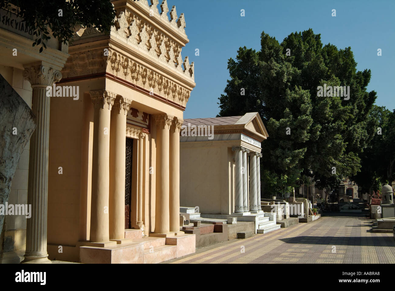 Africa cairo egypt northern cemetery hi-res stock photography and ...
