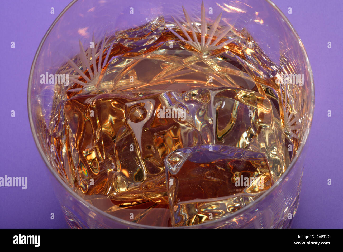 Cut crystal glass hi-res stock photography and images - Alamy