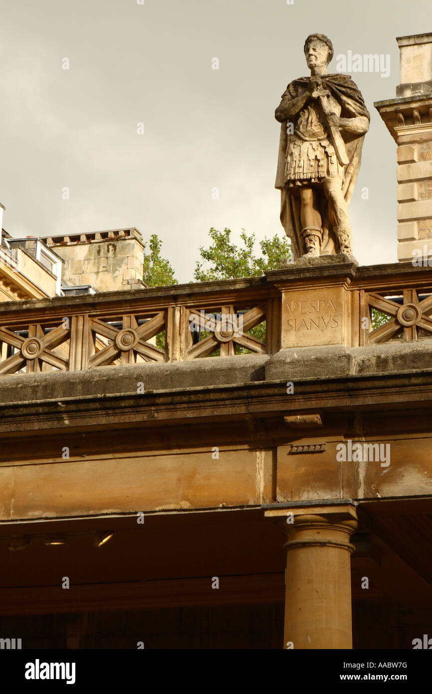 Roman baths bath statue hi-res stock photography and images - Alamy
