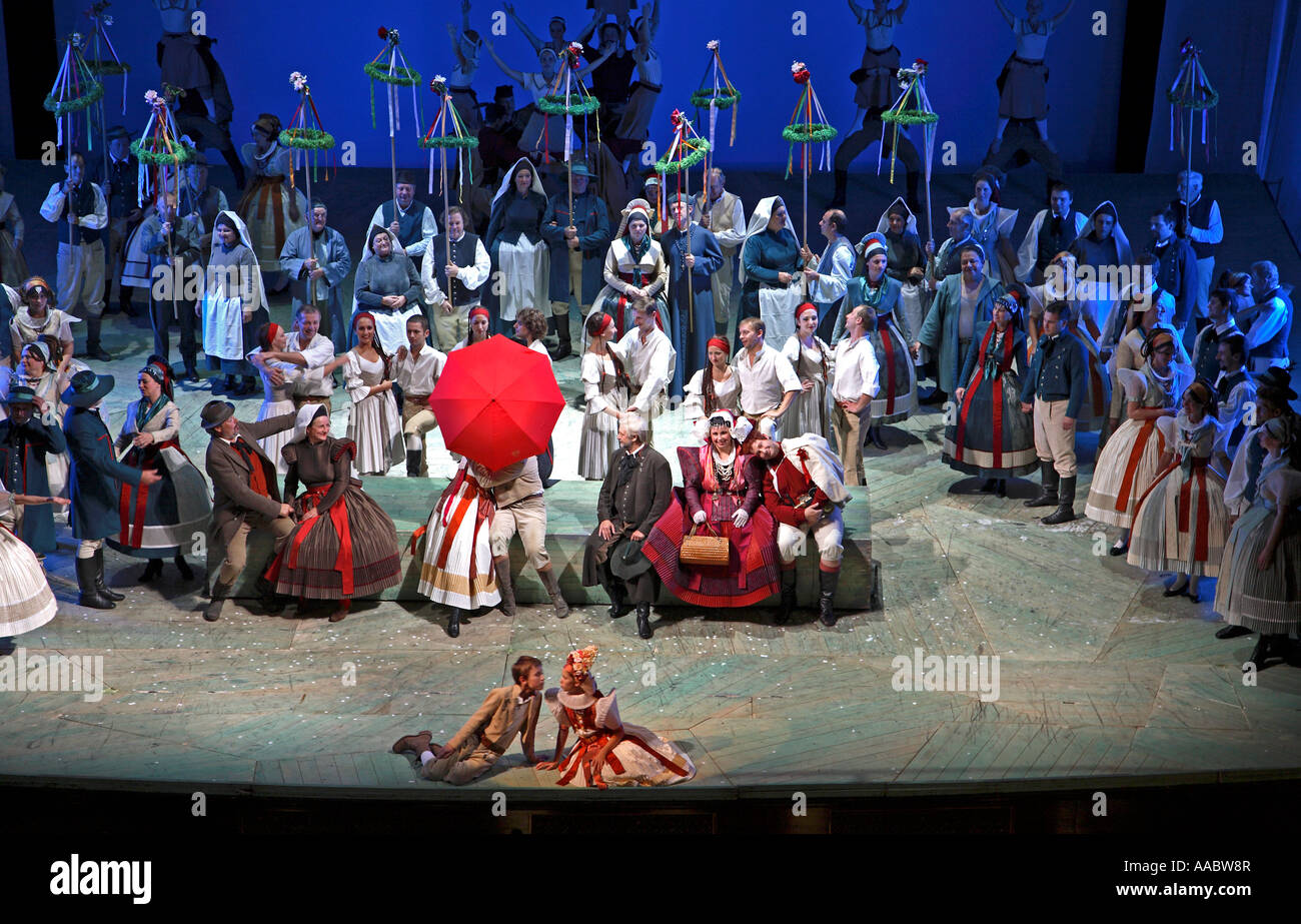 Prague national opera house interior hi-res stock photography and ...