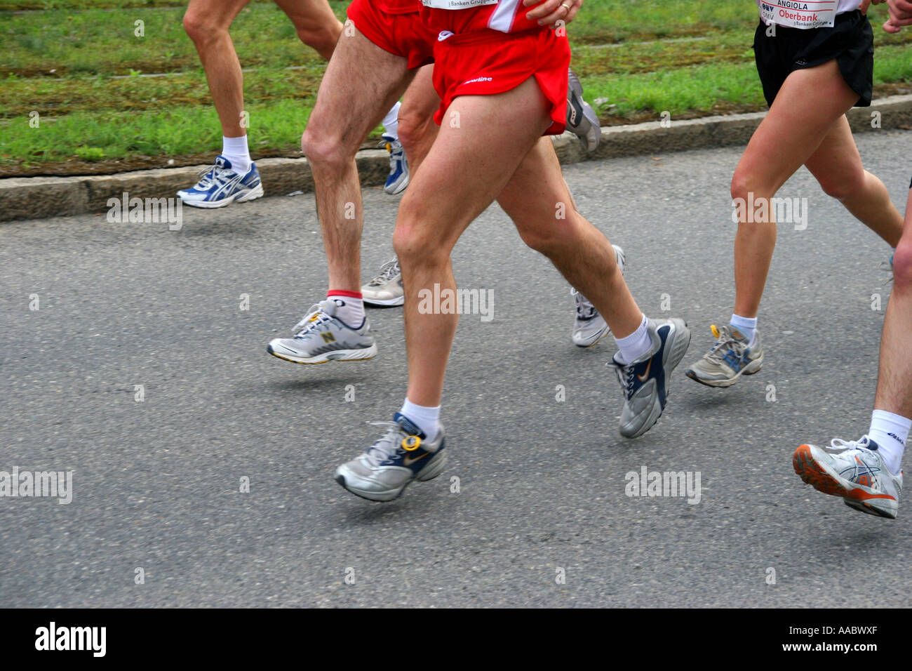 legs of marathon runners Stock Photo - Alamy