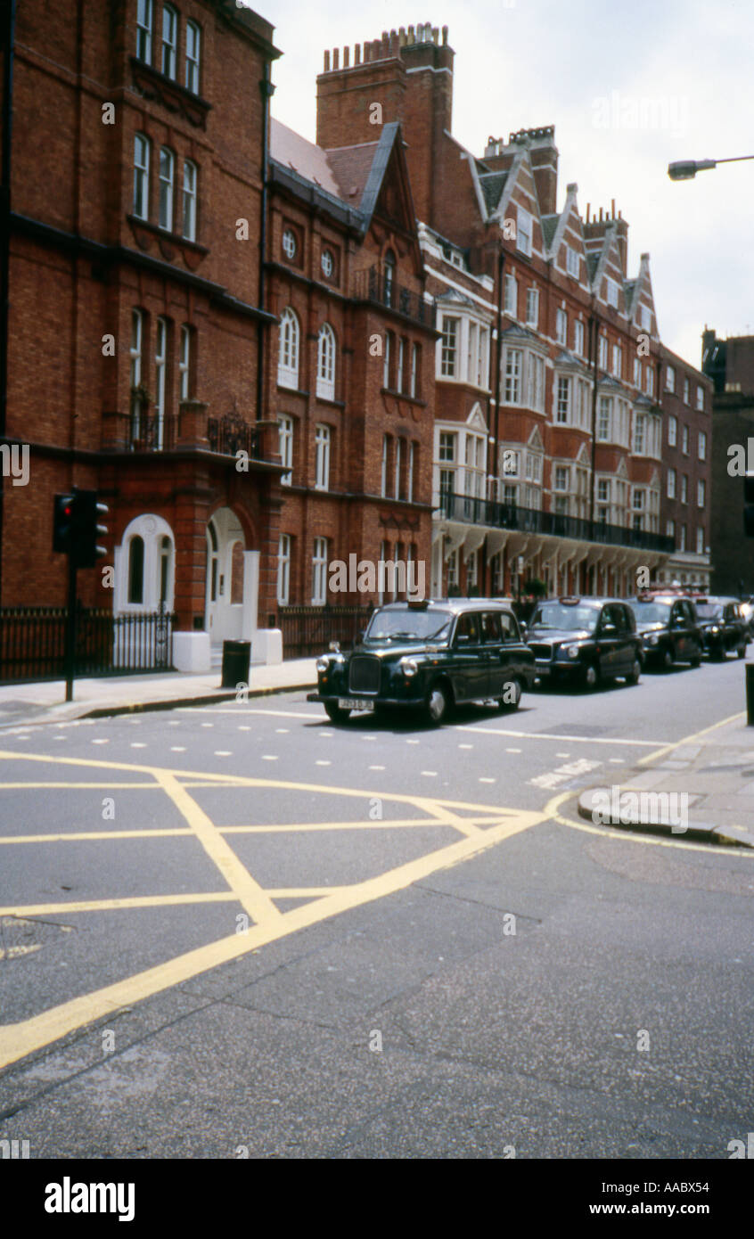 1998 london sidewalk hi-res stock photography and images - Alamy