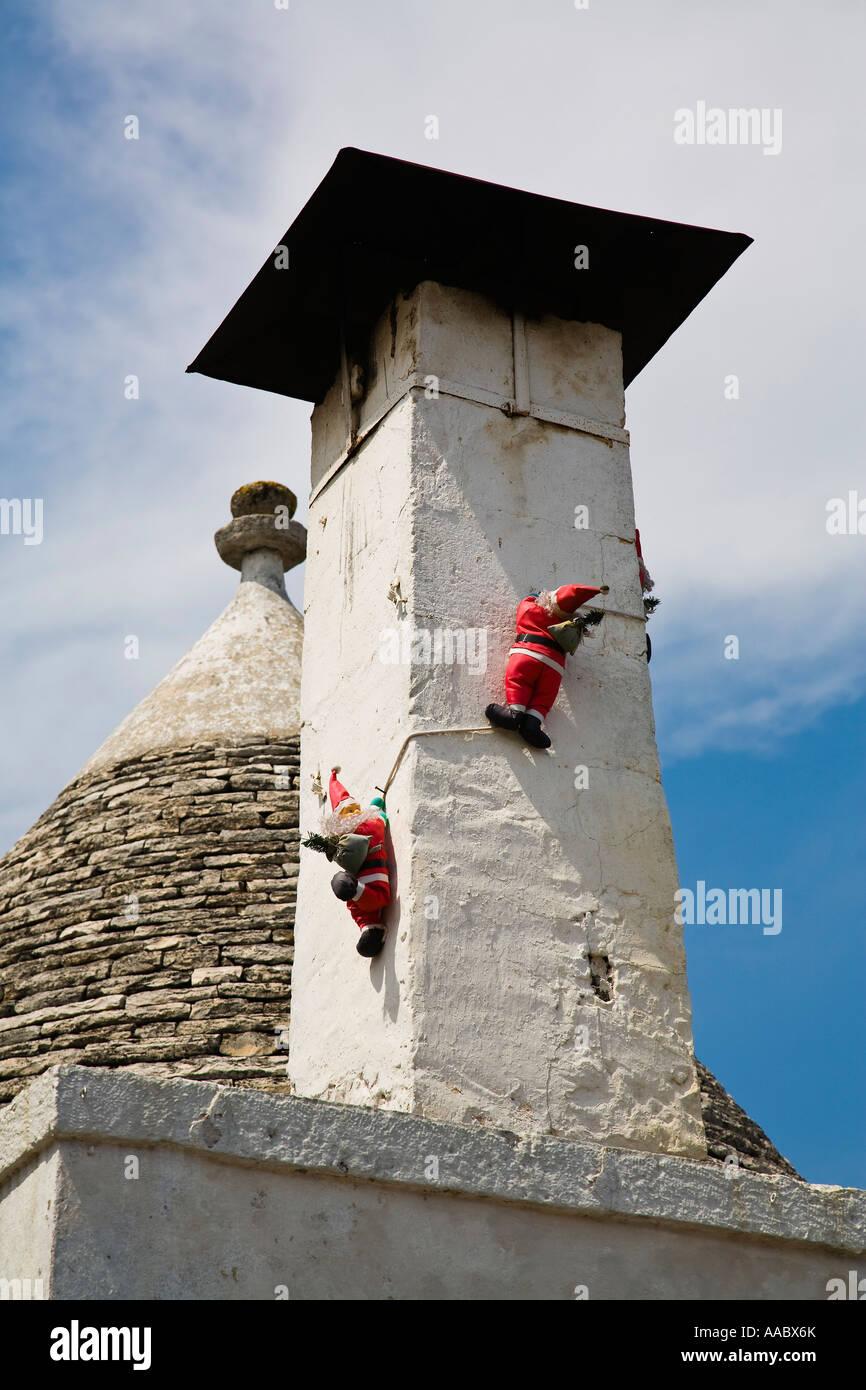 Santa Climbing The Chimney High Resolution Stock Photography and Images ...