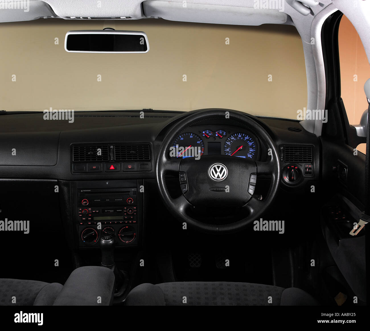 German studio interior dashboard hi-res stock photography and images ...