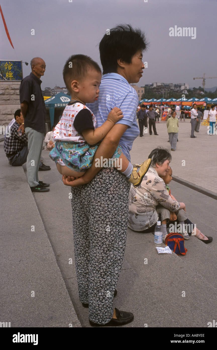China boy babies hi-res stock photography and images - Alamy
