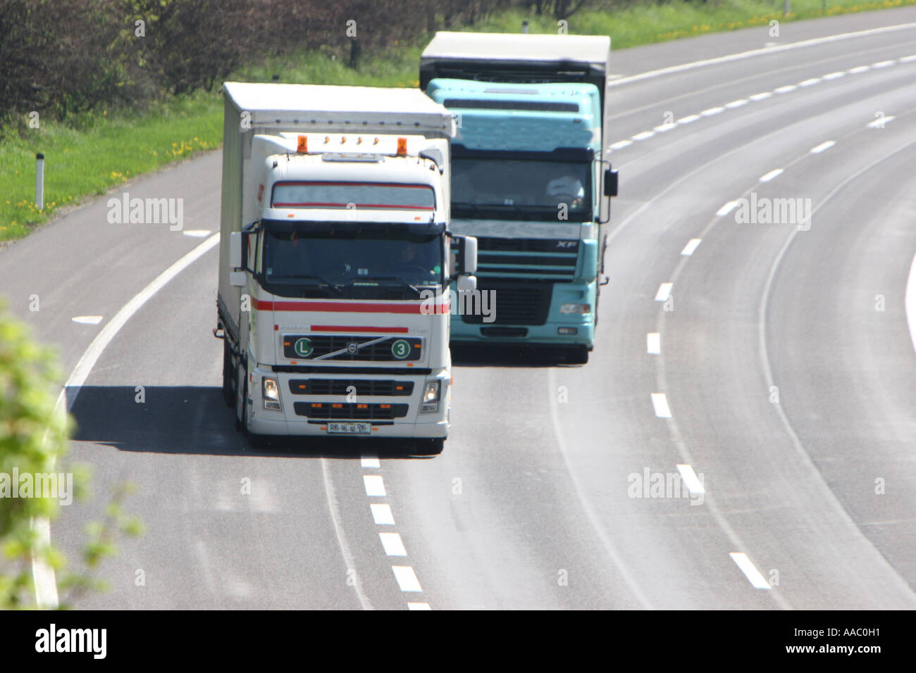 Short distance on the highway Stock Photo - Alamy