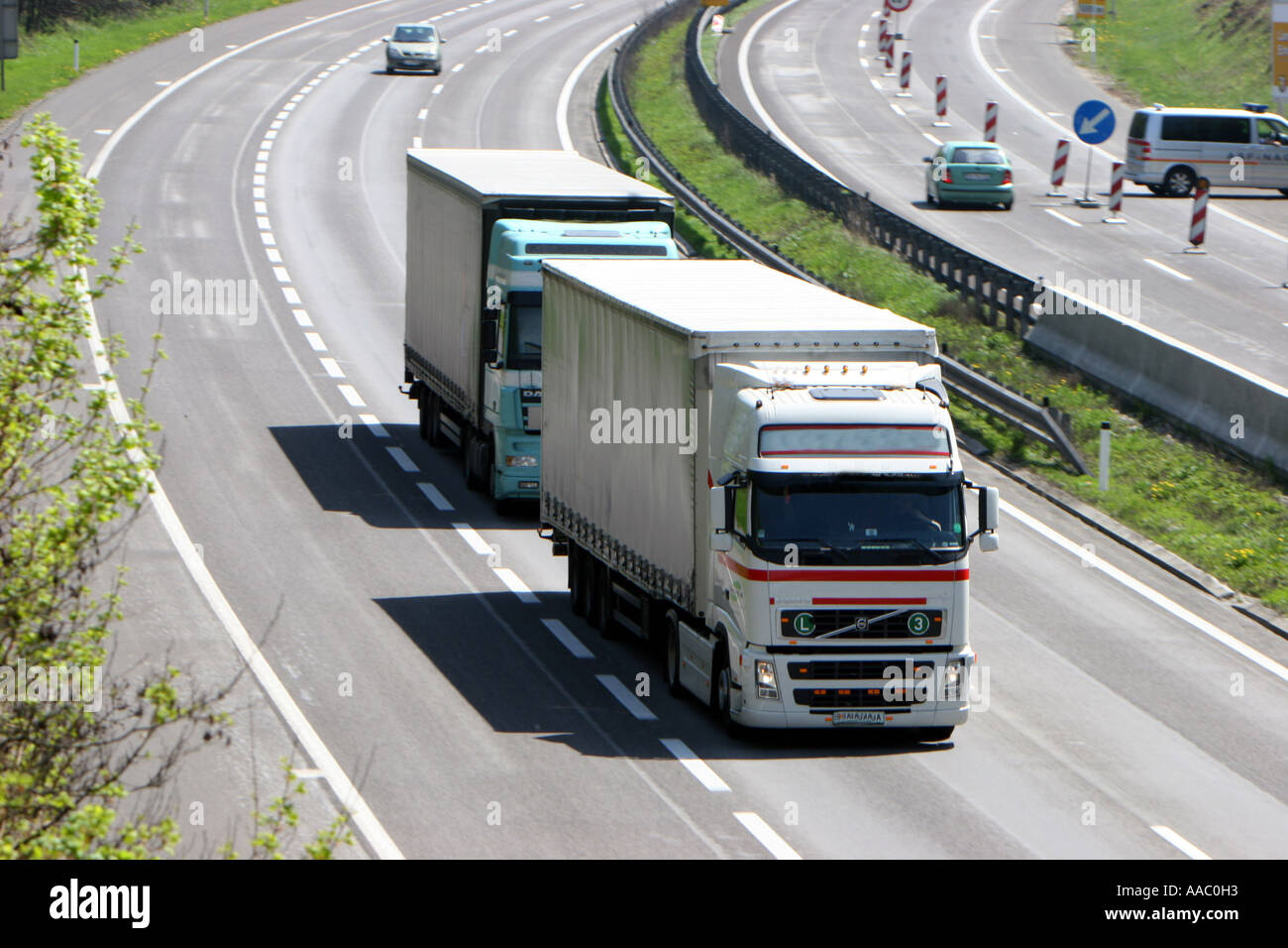 Short distance on the highway Stock Photo - Alamy