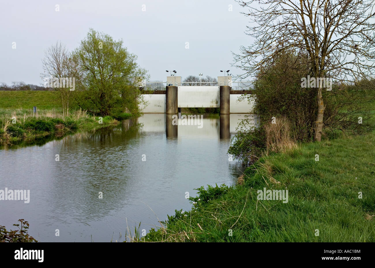 The Leigh Flood Barrier on The River Medway in Kent Stock Photo - Alamy