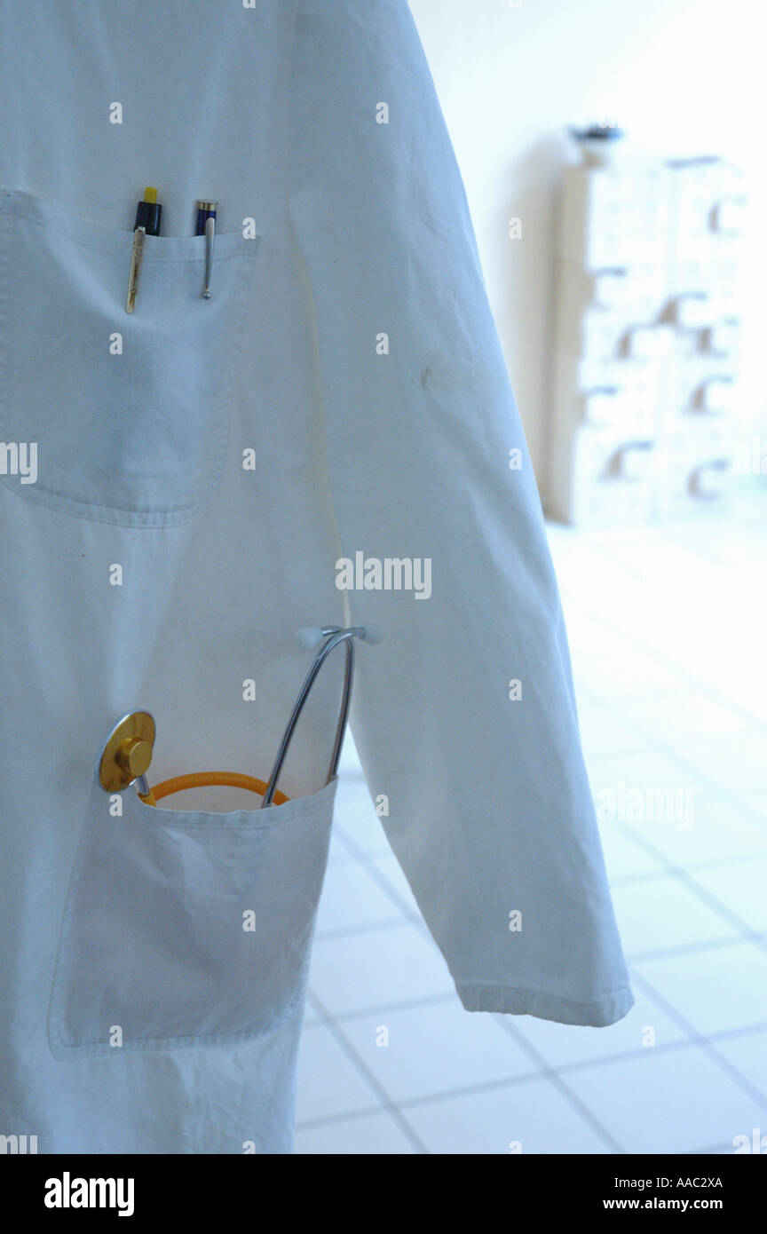 Quack doctor at work hi-res stock photography and images - Alamy