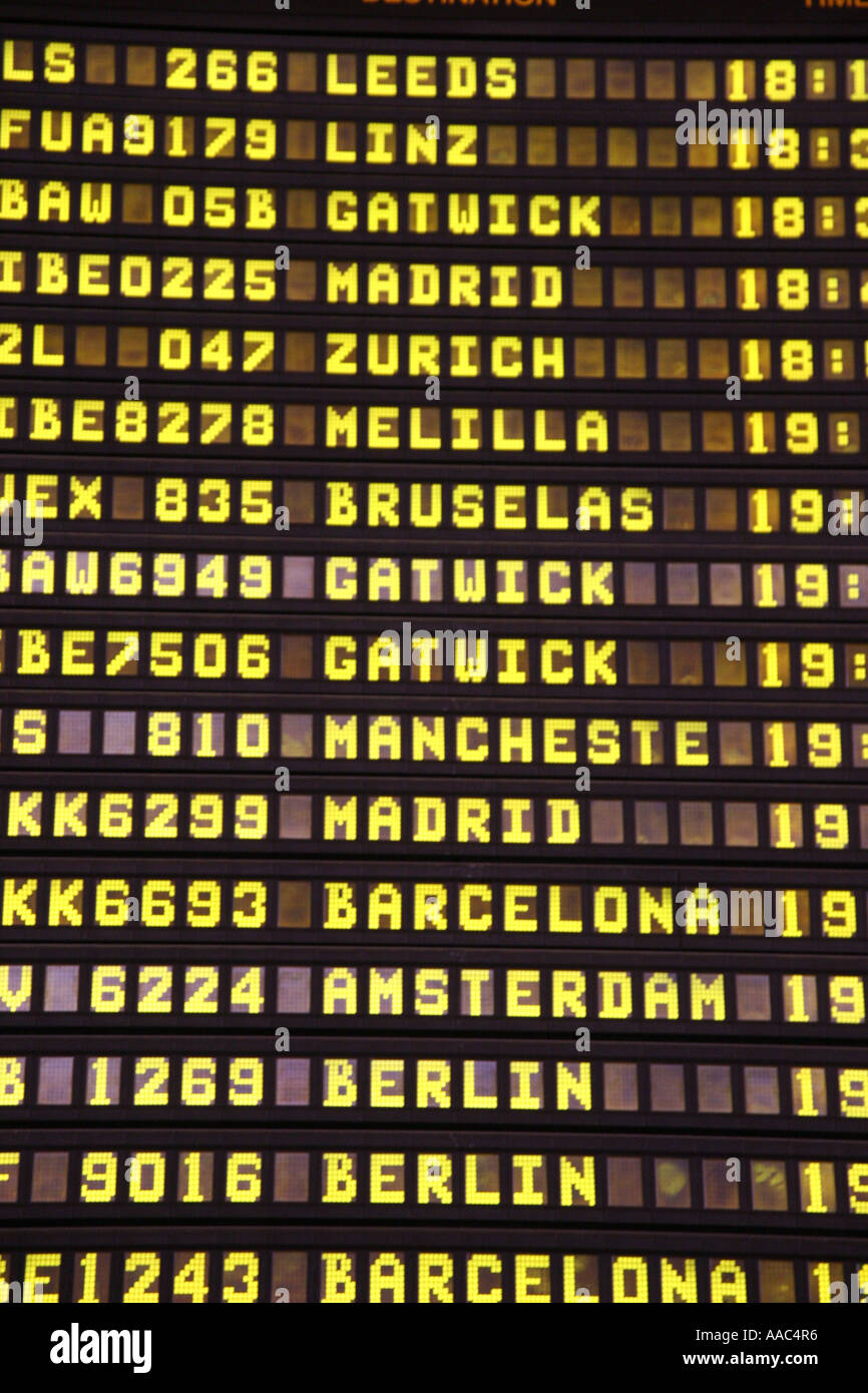 Schedules flights at airports hi-res stock photography and images - Alamy