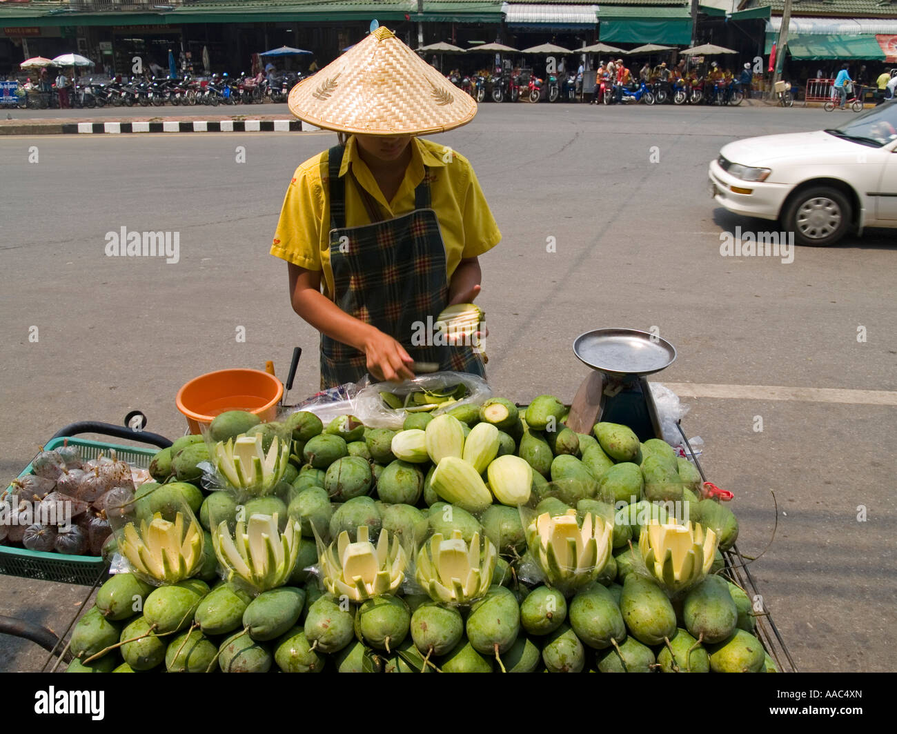 mango vendor Chiang Mai Thailand Stock Photo - Alamy